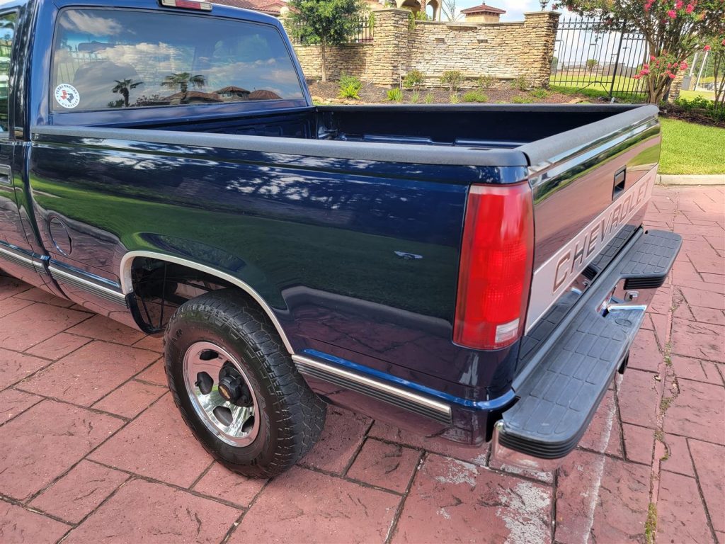 1995 Chevy C1500 Silverado – Texas Trucks and Classics
