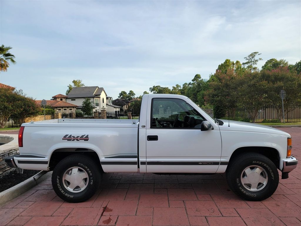 1998 Chevy K1500 Silverado – Texas Trucks and Classics