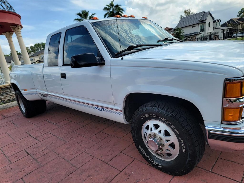 1995 Chevy C3500 Ext Cab DRW (RST Pkg) – Texas Trucks and Classics