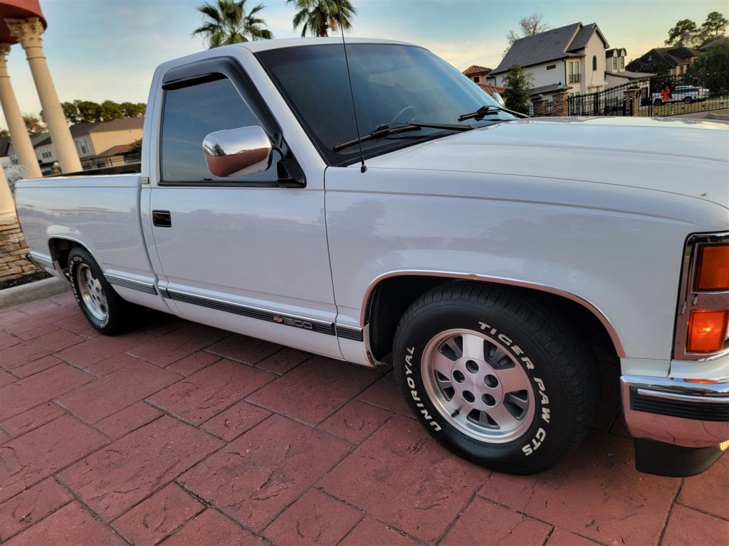 1993 Chevy C1500 Silverado – Texas Trucks and Classics