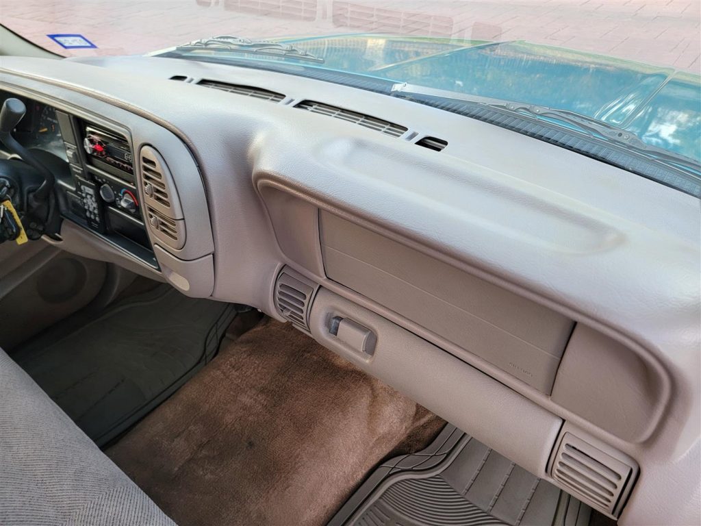 1998 Chevy C1500 Silverado – Texas Trucks and Classics