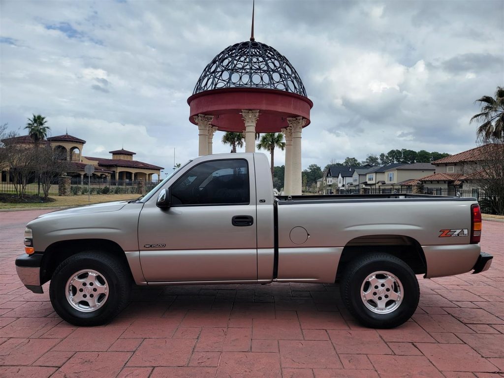 2001 Chevy Silverado LT Z71 – Texas Trucks and Classics