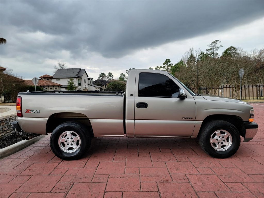 2001 Chevy Silverado LT Z71 – Texas Trucks and Classics
