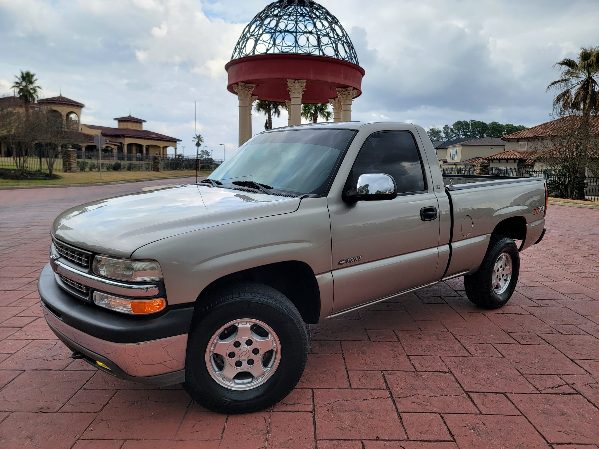 2001 Chevy Silverado LT Z71 – Texas Trucks and Classics