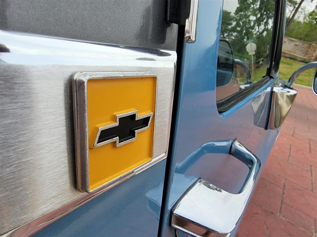 1984 Chevy C10 Silverado – Texas Trucks and Classics
