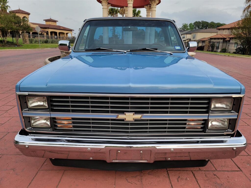 1984 Chevy C10 Silverado – Texas Trucks and Classics