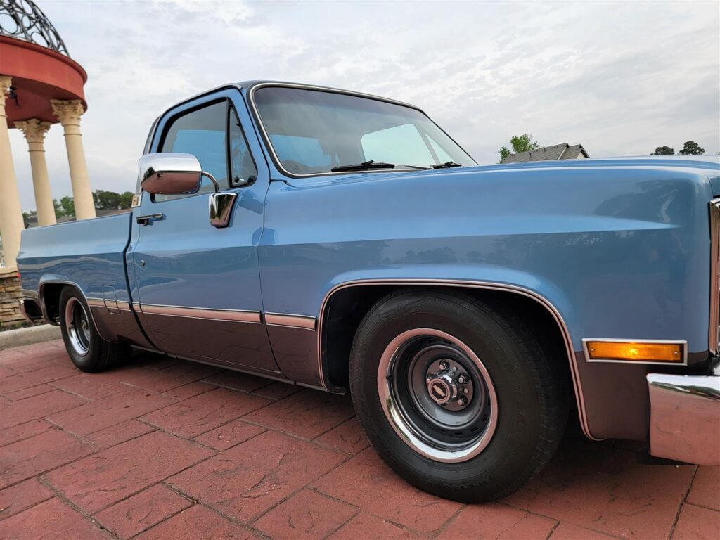 1984 Chevy C10 Silverado – Texas Trucks and Classics