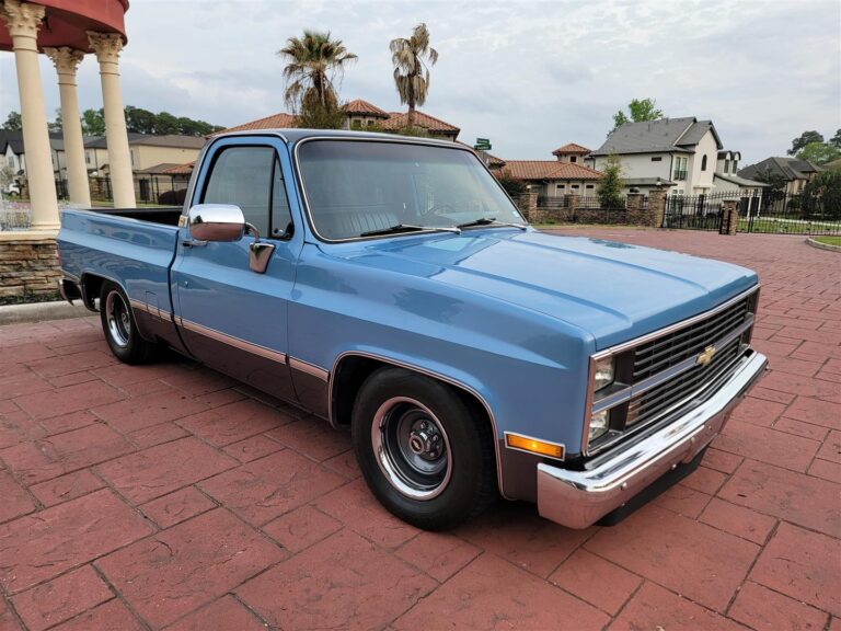 1984 Chevy C10 Silverado – Texas Trucks and Classics