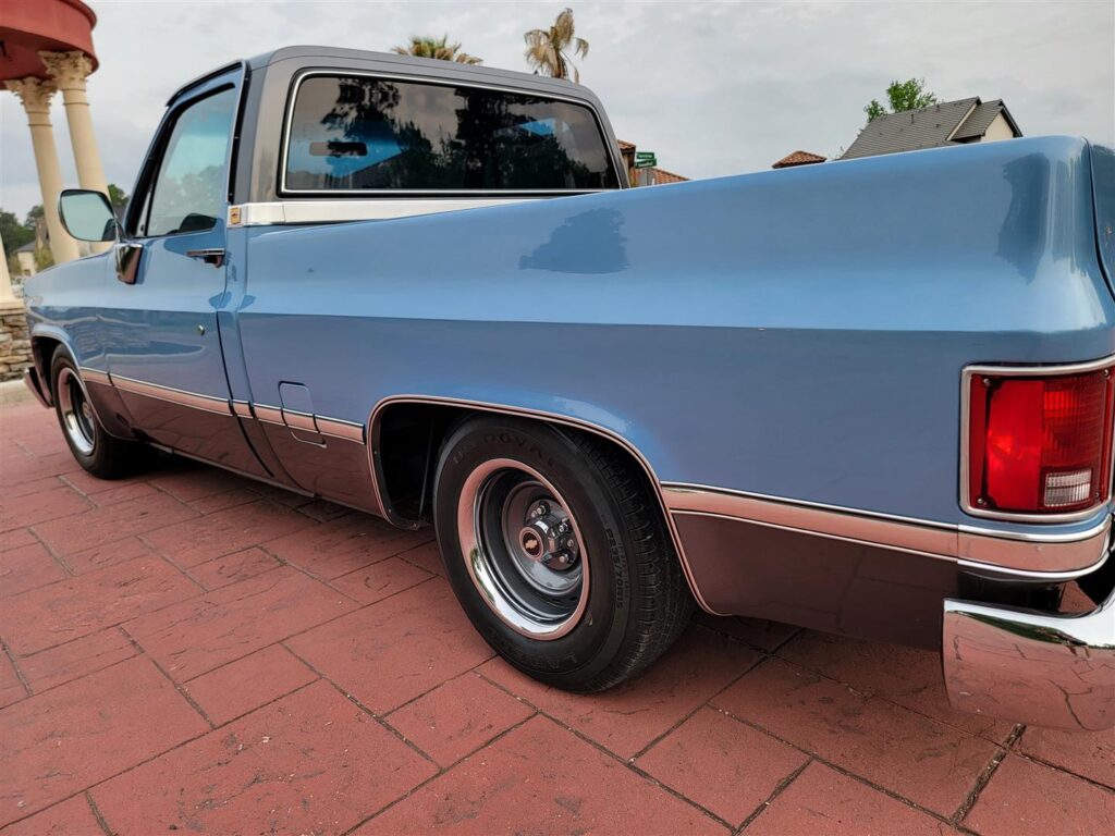 1984 Chevy C10 Silverado – Texas Trucks and Classics