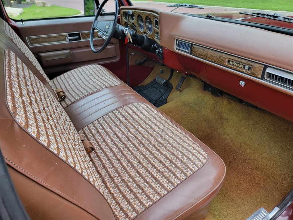 1975 Chevy C20 Scottsdale – Texas Trucks and Classics