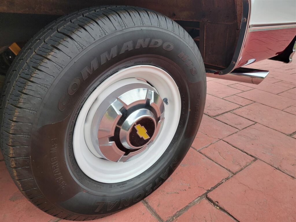1975 Chevy C20 Scottsdale – Texas Trucks and Classics