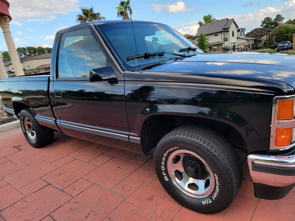 1990 Chevy C1500 Silverado – Texas Trucks and Classics