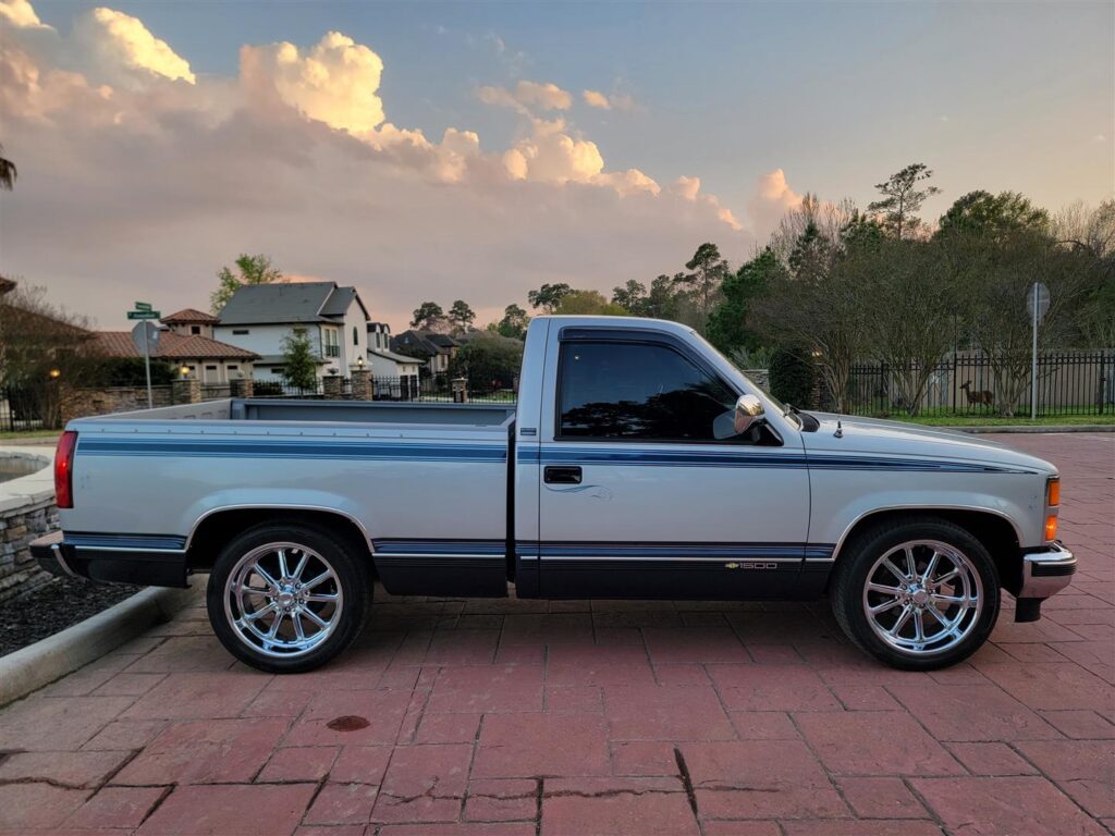 1988 Chevy C1500 Silverado – Texas Trucks and Classics