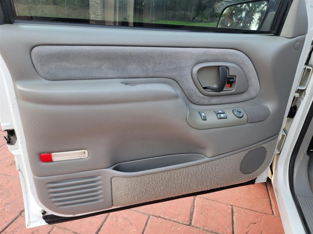 1998 Chevy C1500 Silverado – Texas Trucks and Classics