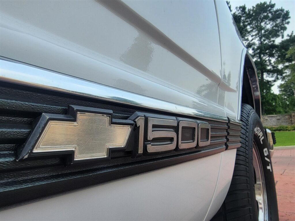 1998 Chevy C1500 Silverado – Texas Trucks and Classics