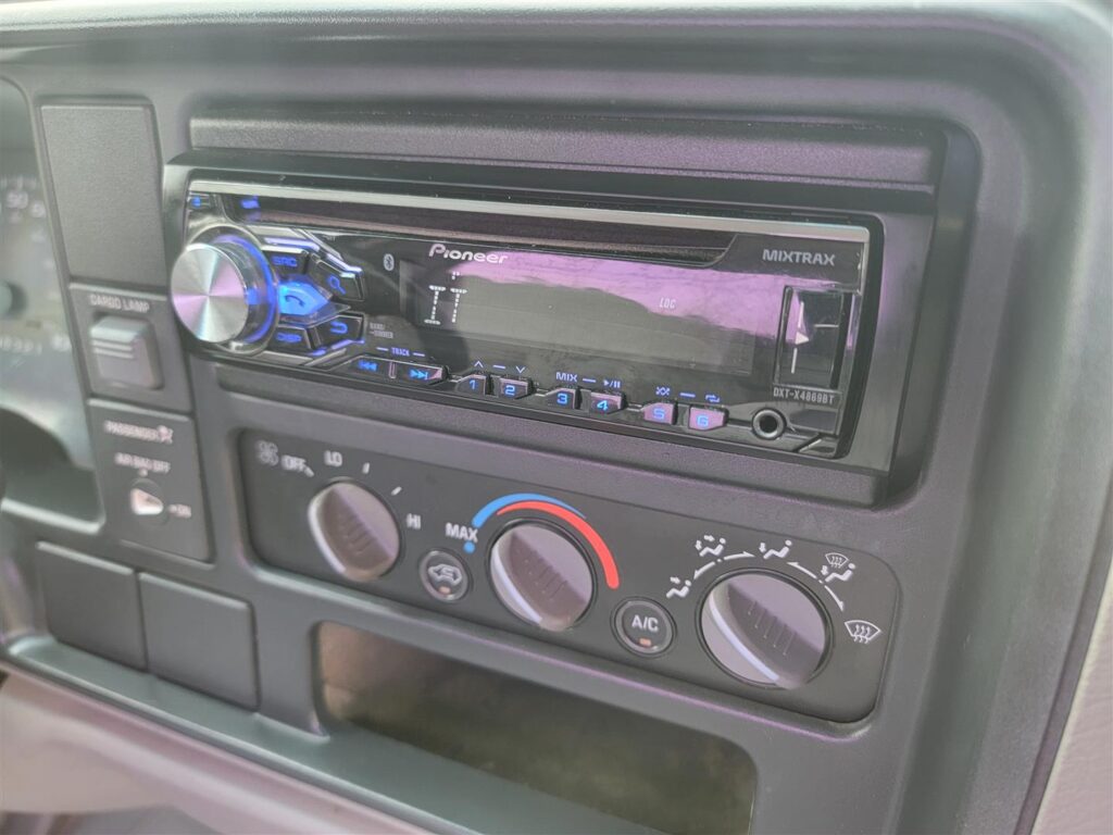 1998 Chevy C1500 Silverado – Texas Trucks and Classics