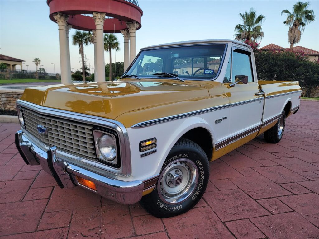 1972 Chevy C10 Custom Deluxe – Texas Trucks and Classics