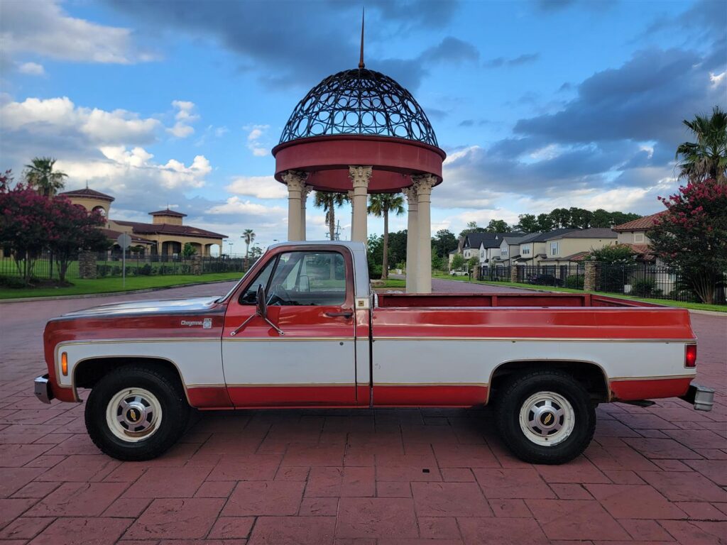 1977 Chevy C20 Cheyenne – Texas Trucks and Classics
