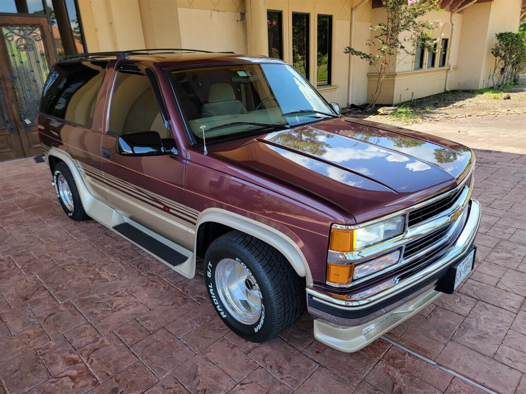 1997 Chevy Tahoe 2Dr LS (ChooChoo Custom) – Texas Trucks and Classics