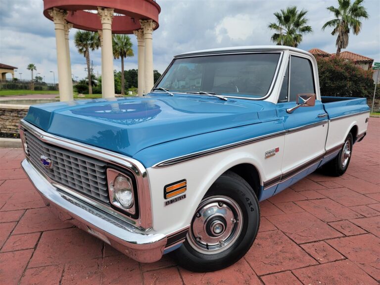 1972 Chevy C10 Cheyenne Super – Texas Trucks and Classics