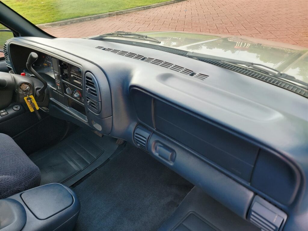1998 Chevy C1500 Silverado – Texas Trucks and Classics