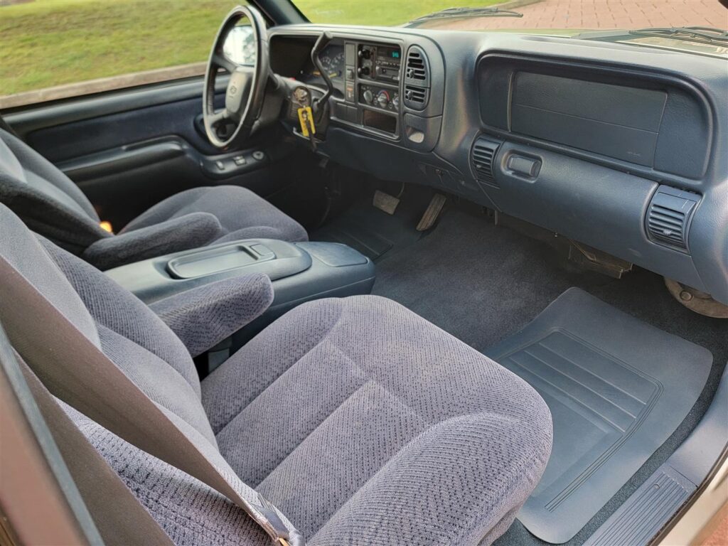 1998 Chevy C1500 Silverado – Texas Trucks and Classics