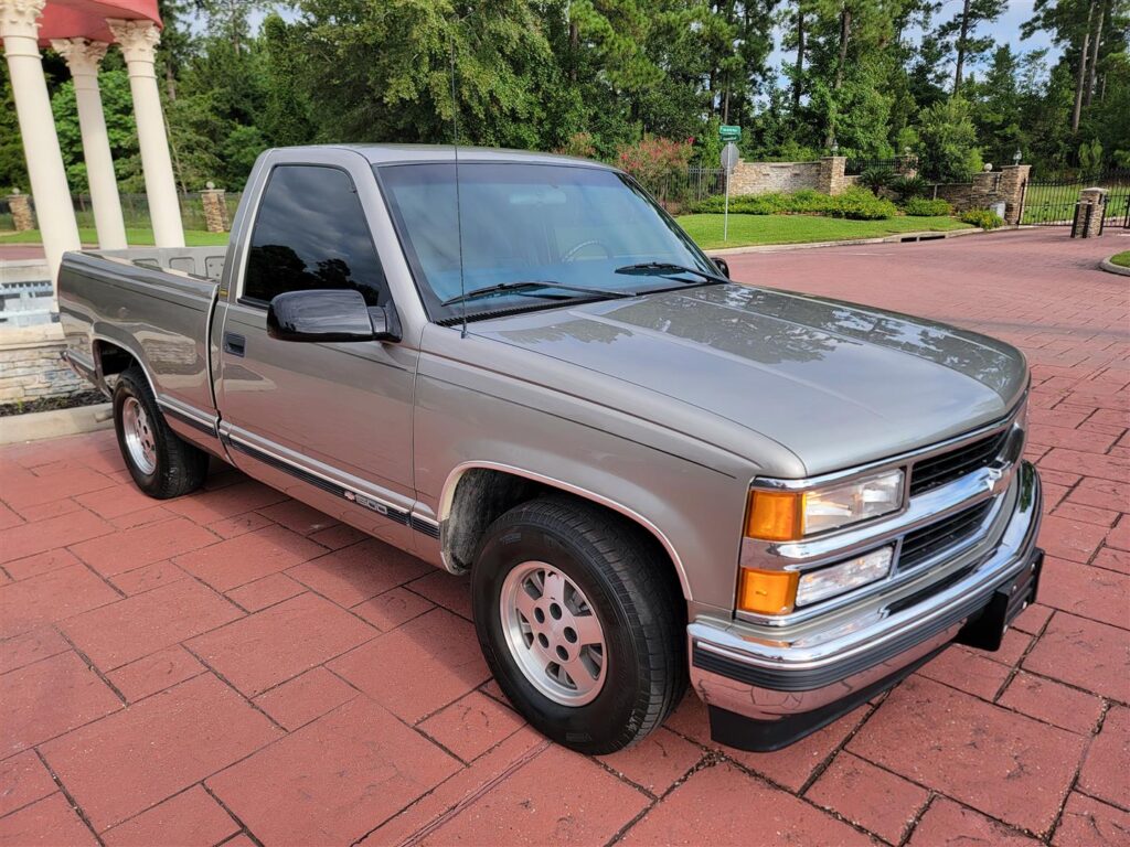 1998 Chevy C1500 Silverado – Texas Trucks and Classics