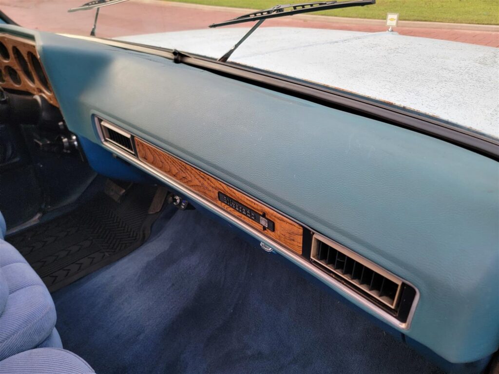 1977 Chevy C20 Silverado – Texas Trucks and Classics