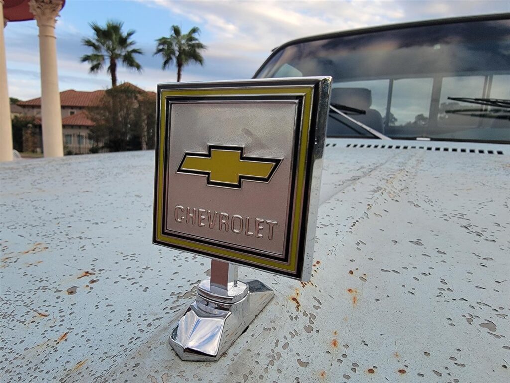 1977 Chevy C20 Silverado – Texas Trucks and Classics