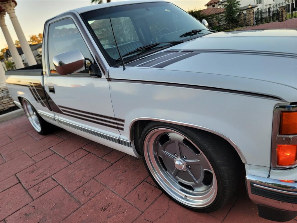 1989 Chevy C1500 Silverado – Texas Trucks and Classics