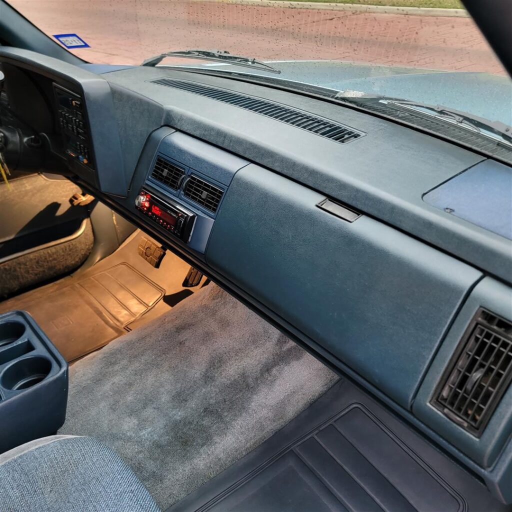 1989 Chevy C1500 Silverado – Texas Trucks and Classics