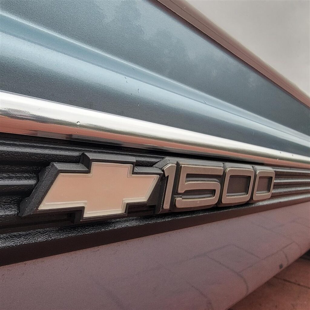1989 Chevy C1500 Silverado – Texas Trucks and Classics