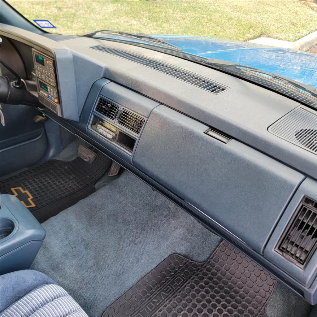 1992 Chevy C1500 Silverado – Texas Trucks and Classics