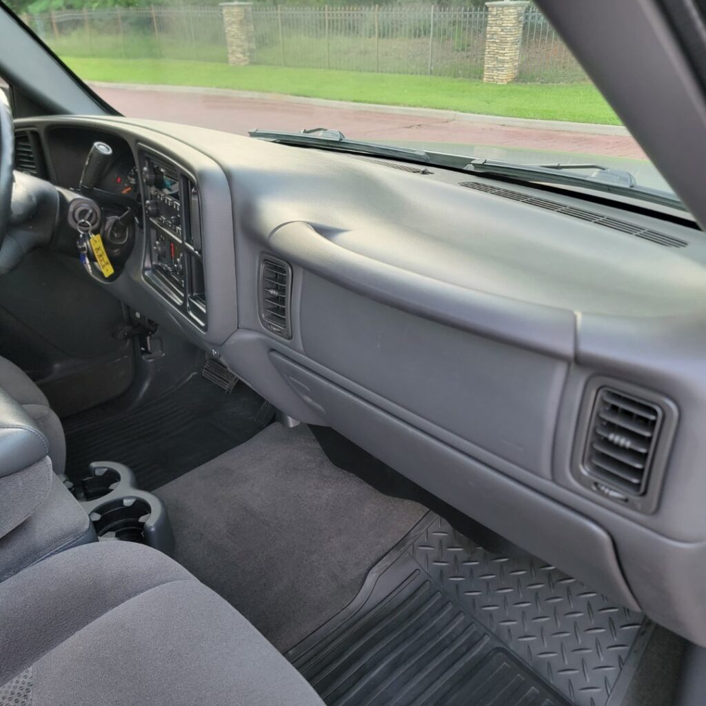 2005 Chevy 1500 Silverado LS – Texas Trucks and Classics
