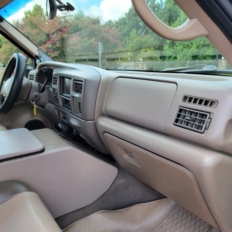 2002 Ford Excursion Limited – Texas Trucks and Classics