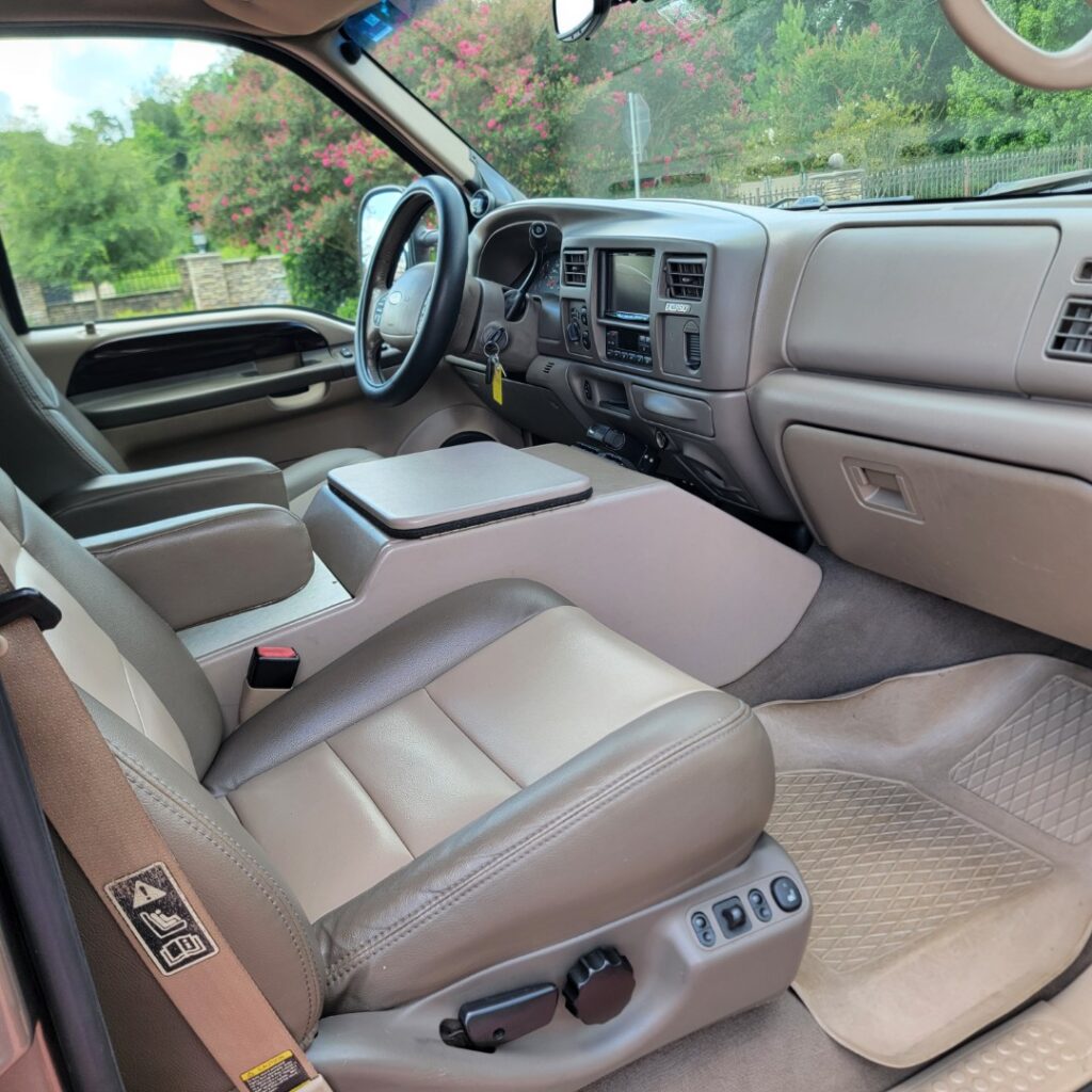 2002 Ford Excursion Limited – Texas Trucks and Classics