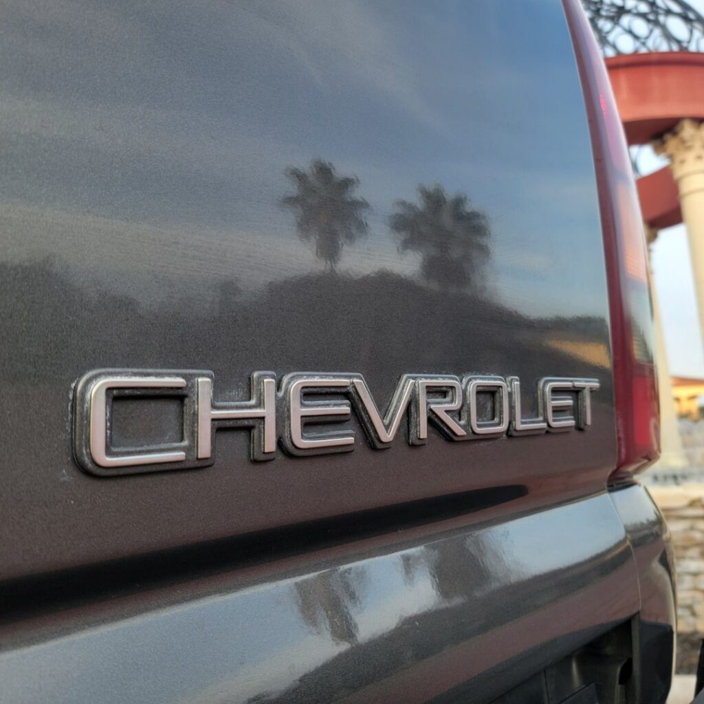2002 Chevy 2500HD Crew Cab LT – Texas Trucks and Classics